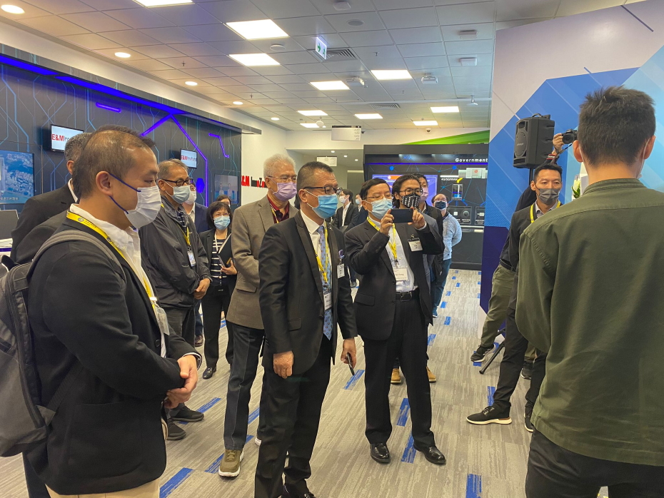 Group 4 (Hong Kong Electrical Product Council) : Visit to EMSD - FHKI